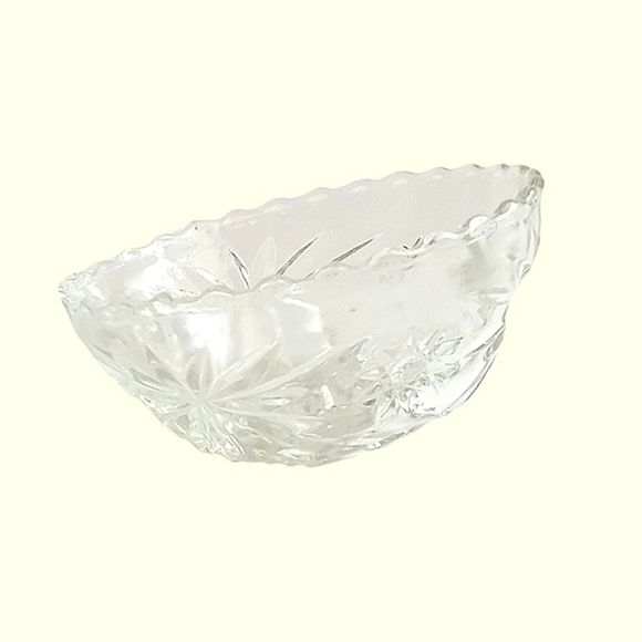 Vintage Glass | Dining | Vintage Star Pattern Glass Small Bowl With ...